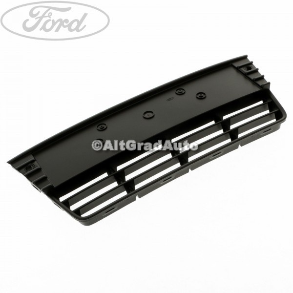 Grila bara fata, mijloc cu gaura pentru sistem parcare Ford Focus 3 Grila bara fata, mijloc cu gaura pentru sistem parcare Ford Focus 3